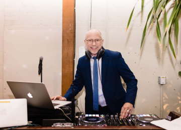 Rob G - Second Song: Premier Wedding DJ/MC Services